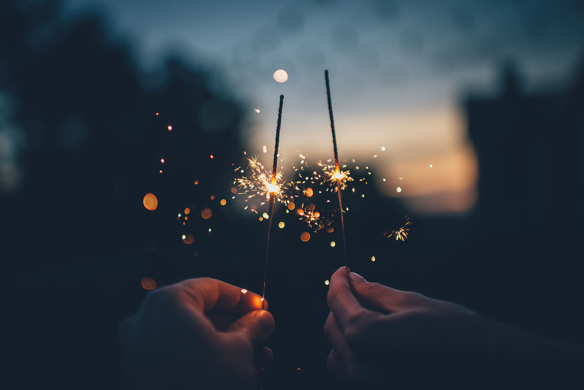 Expert Tips to Prevent Fireworks Eye Injuries | Eye Medical Center of ...